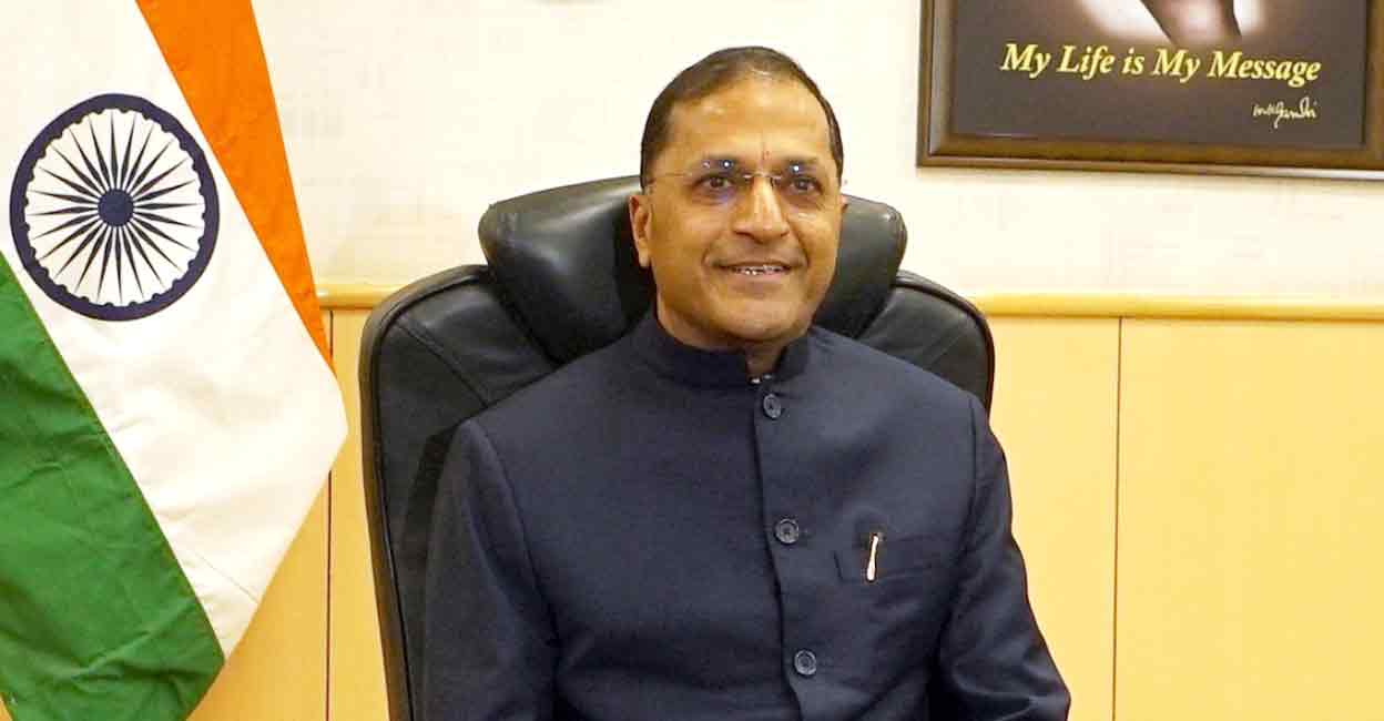 ‘നടപടികൾക്ക് 24 മണിക്കൂർ പോലുമെടുത്തില്ല; എന്തിനാണ് ഇത്ര ധൃതി ...