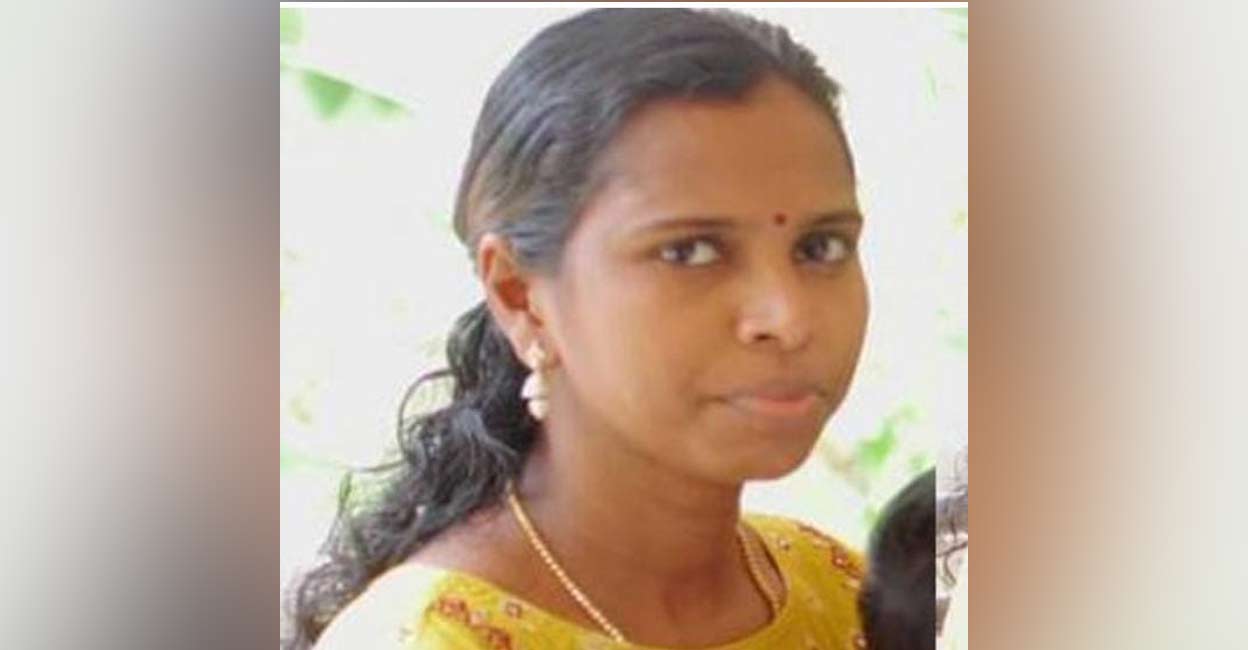 നടൻ ഉല്ലാസ് പന്തളത്തിന്റെ ഭാര്യ മരിച്ച നിലയിൽ - Asha | Ullas Pandalam ...