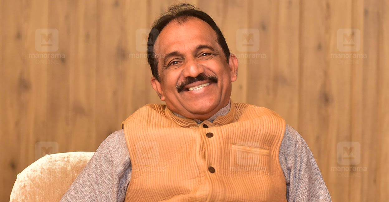 ഉമ്മൻചാണ്ടിയെ ശ്രദ്ധിക്കാത്തത് ഉമ്മൻചാണ്ടി തന്നെ: ‘ക്രോസ് ഫയറി’ൽ ബെന്നി ...