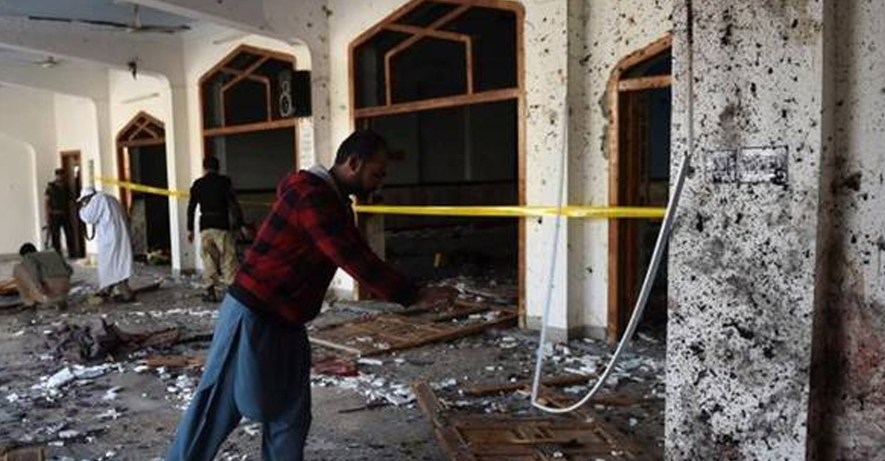 Bomb blast at Shia mosque in Pakistan; 30 deaths | Pakistan | Bomb ...
