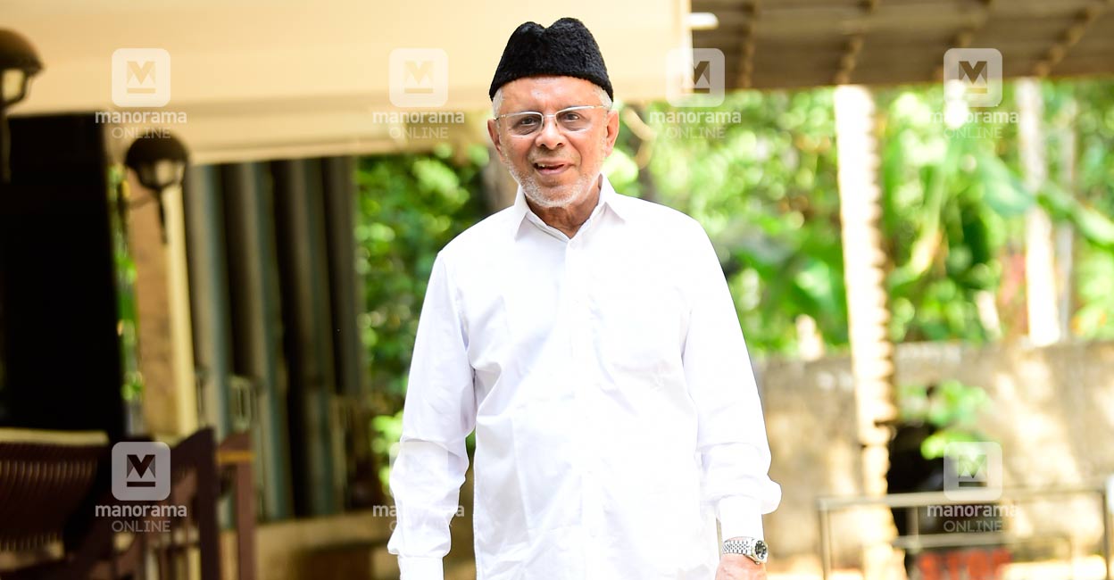 കേരള രാഷ്ട്രീയത്തിലെ സൗമ്യ സാന്നിധ്യമെന്ന് മുഖ്യമന്ത്രി; അനുസ്മരിച്ച് ...