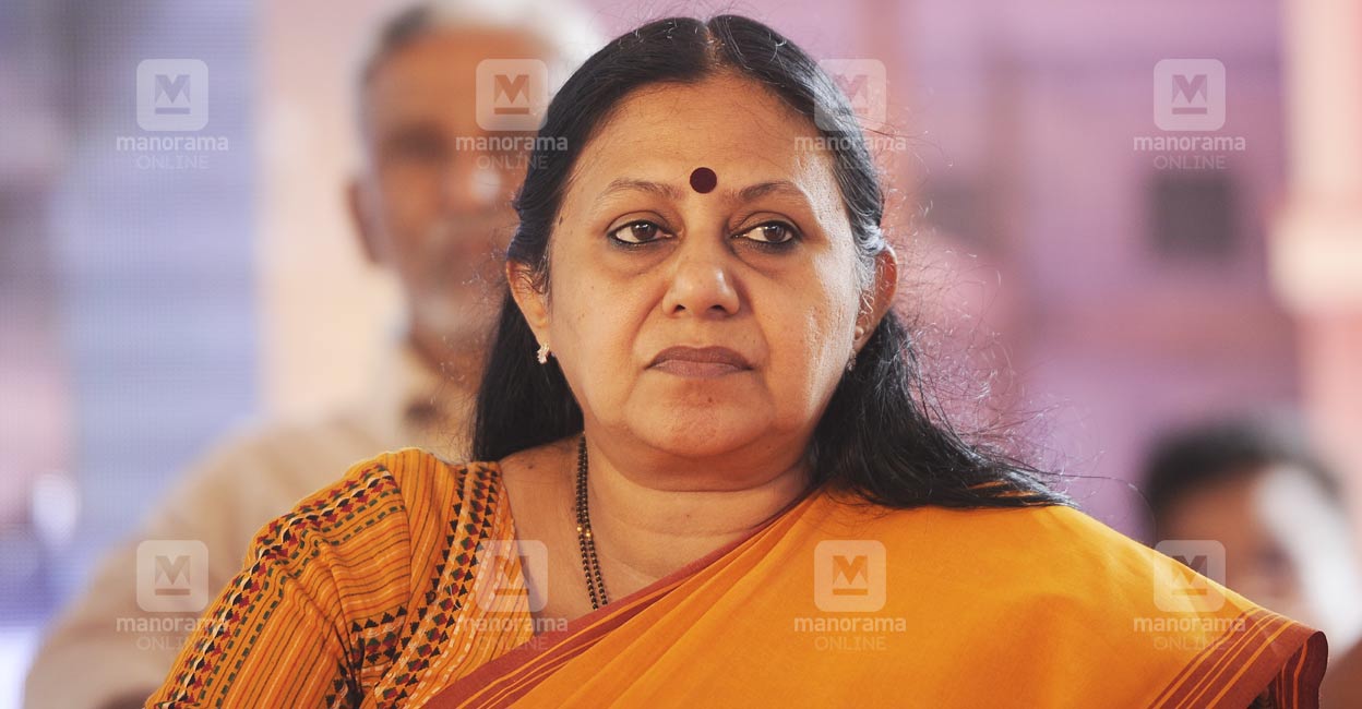 ടി.എൻ.സീമയ്ക്ക് പ്രിൻസിപ്പൽ സെക്രട്ടറി പദവി; ഡ്രൈവറെയും അറ്റന്‍ഡറെയും ...