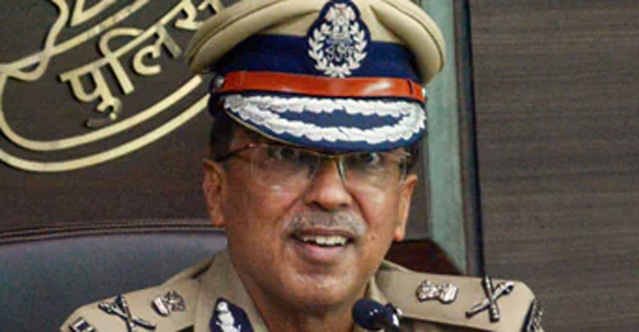 ഉത്തർപ്രദേശ് പൊലീസ് മേധാവിയെ നീക്കി; ഉത്തരവുകൾ അനുസരിക്കുന്നില്ലെന്ന് സ ...