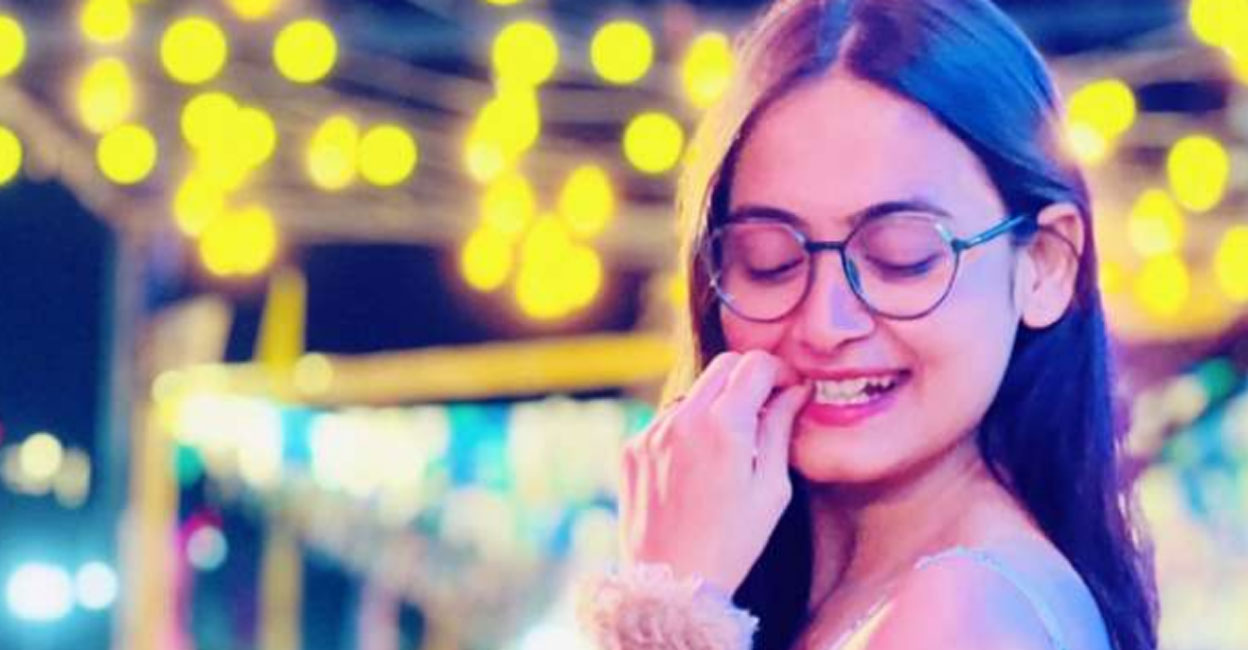 നടി പല്ലവി ഡേ വാടകയ്ക്കെടുത്ത ഫ്ലാറ്റിൽ തൂങ്ങിമരിച്ച നിലയിൽ | Suicide ...