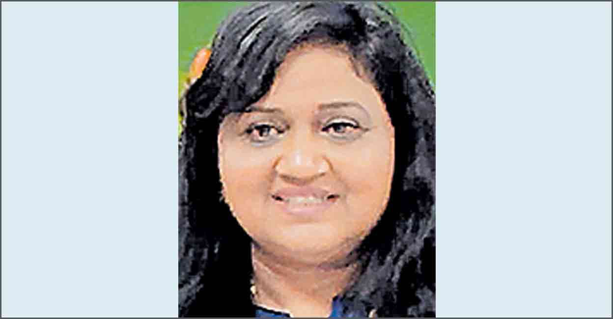 റോയ്സ്റ്റൻ മേയർ: ചരിത്രം കുറിച്ച് മേരി ആന്റണി; ഏഷ്യൻ മേയർ ആദ്യം | Mary ...