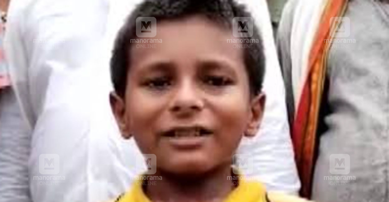 മദ്യപനായ അച്ഛന്‍ കാരണം പഠനം മുടങ്ങി; മുഖ്യമന്ത്രിയോട് സഹായം ചോദിച്ച് ...