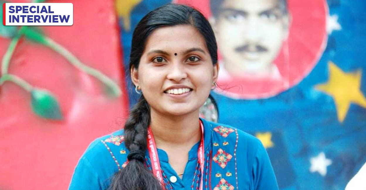 അനുശ്രീ പറയുന്നു: 'വിദ്യാർഥികൾക്ക് എതിരെ നിന്നാൽ സർക്കാരിന് എതിരെയും ...