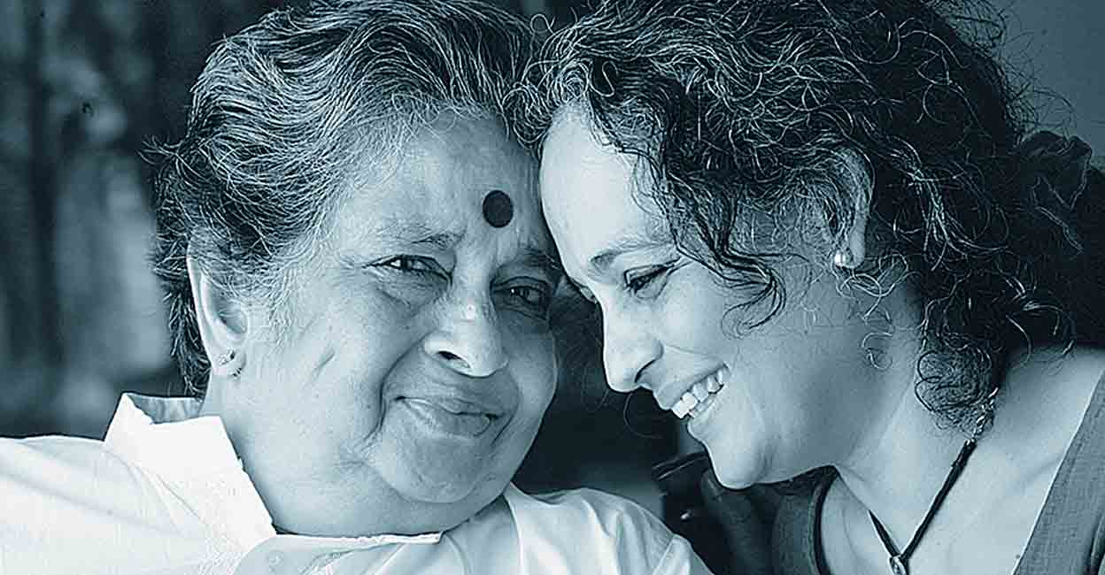 അരുന്ധതിയുടെ ‘അമ്മു’; ഗോഡ് ഓഫ് സ്‌മോൾ തിങ്‌സിലെ അമ്മുവിന് ആധാരമായത് ...