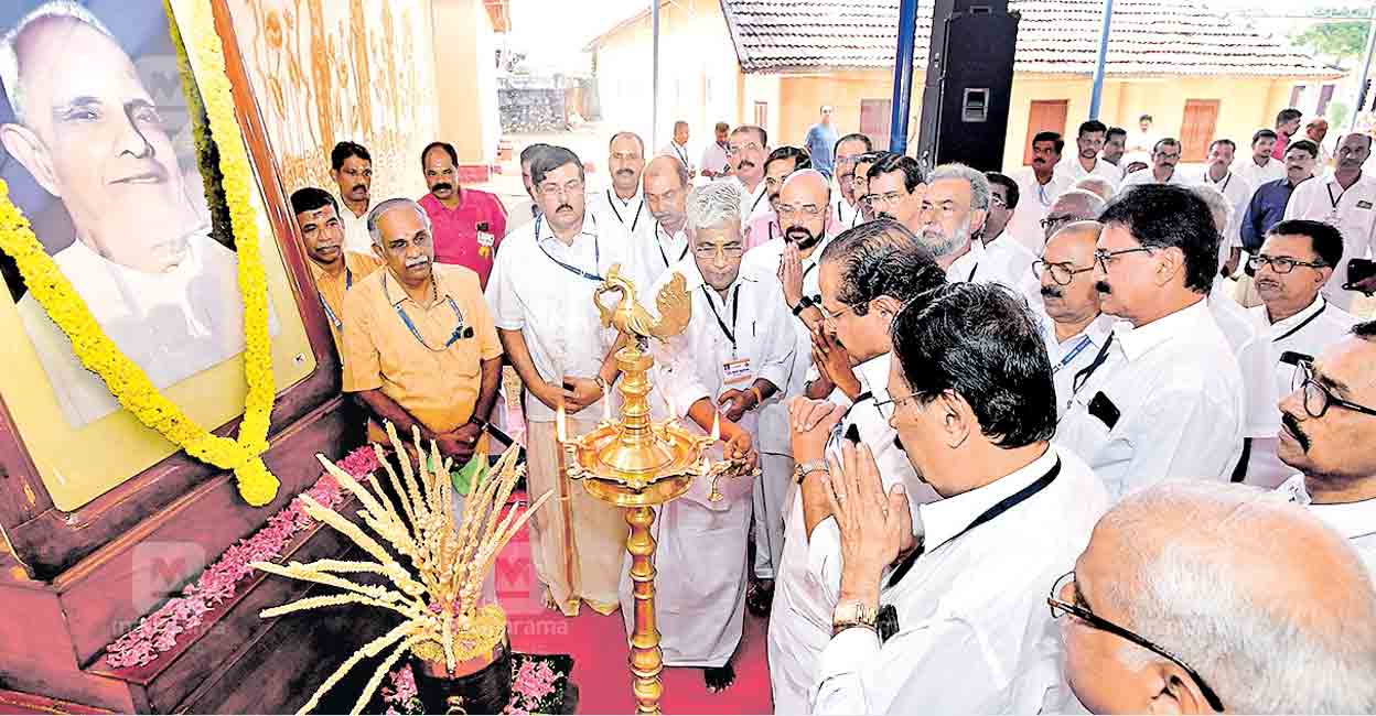 സാമ്പത്തിക സംവരണത്തിനായി ഉറച്ചുനിൽക്കും: ജി. സുകുമാരൻ നായ ...