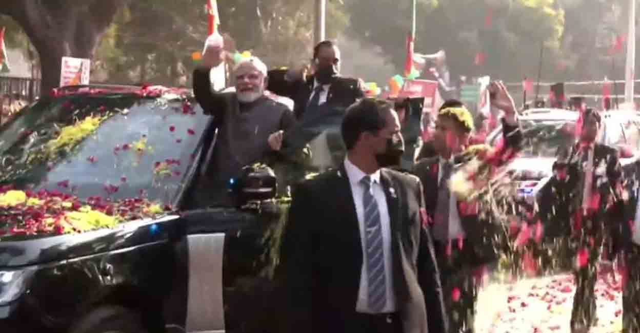 വിവിഐപി റോഡ്ഷോയിൽ ജാഗ്രത വേണം: കേന്ദ്രം - Central Government cautions ...