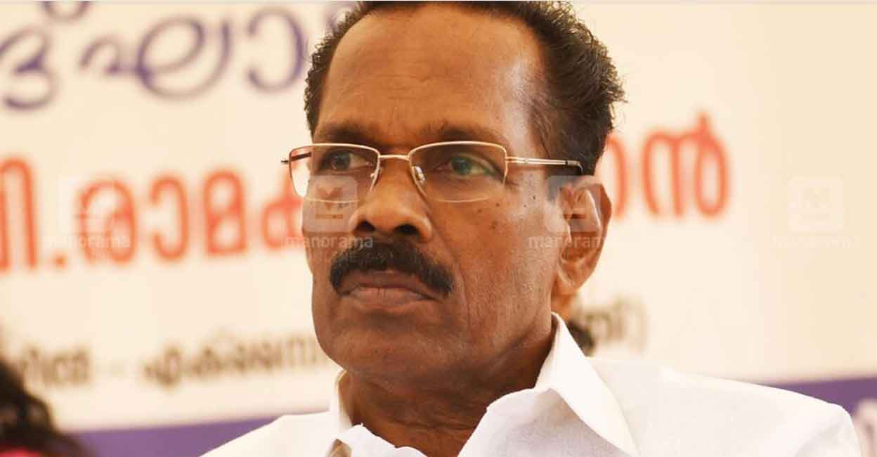 ‘പിണറായി കൂടുതൽ ശോഭയോടെ ജ്വലിച്ചു നിൽക്കുന്നു, ആർക്കും അത് കെടുത്താനാകില്ല’ - LDF convener T.P ...