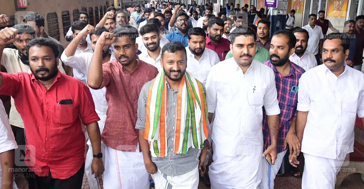 മുഖ്യമന്ത്രിയിൽ നിന്നുണ്ടാകുന്നത് കാലാപാഹ്വാനം|Youth Congress|Manorama ...