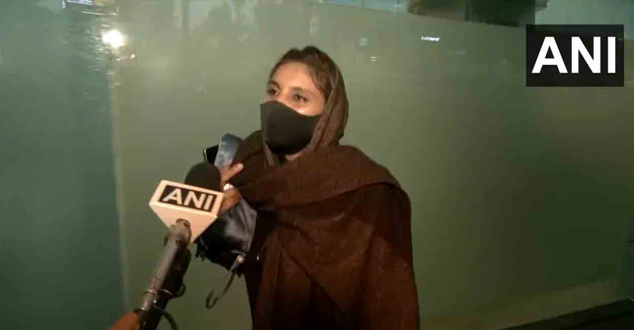 ഫെയ്‌സ്ബുക് സുഹൃത്തിനെ വിവാഹം കഴിക്കാൻ പാക്കിസ്ഥാനിൽ പോയ അഞ്ജു ഇന്ത്യയി ...