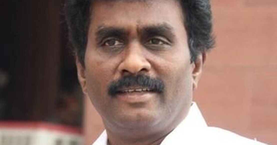 സഭയിലില്ല, പക്ഷേ സസ്പെൻഡ് ചെയ്ത എംപിമാരുടെ പട്ടികയിൽ പേര് ...