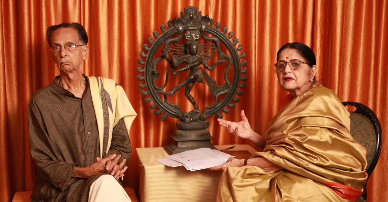 വിഖ്യാത മോഹിനിയാട്ടം, കഥകളി നര്‍ത്തകി കനക് റെലെ മുംബൈയില്‍ അന്തരിച്ചു ...