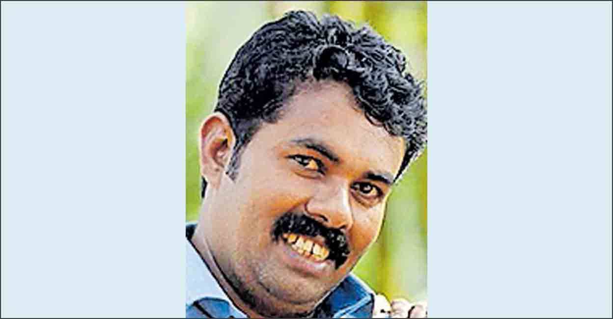 Manesh drowns after rescuing those who were drowning in the river ...