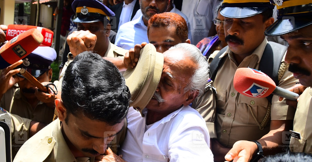 ജയിലിൽ ഗ്രോ വാസുവും കരിങ്കൽകുഴി കൃഷ്ണനും - Grow Vasu | Naxalite ...