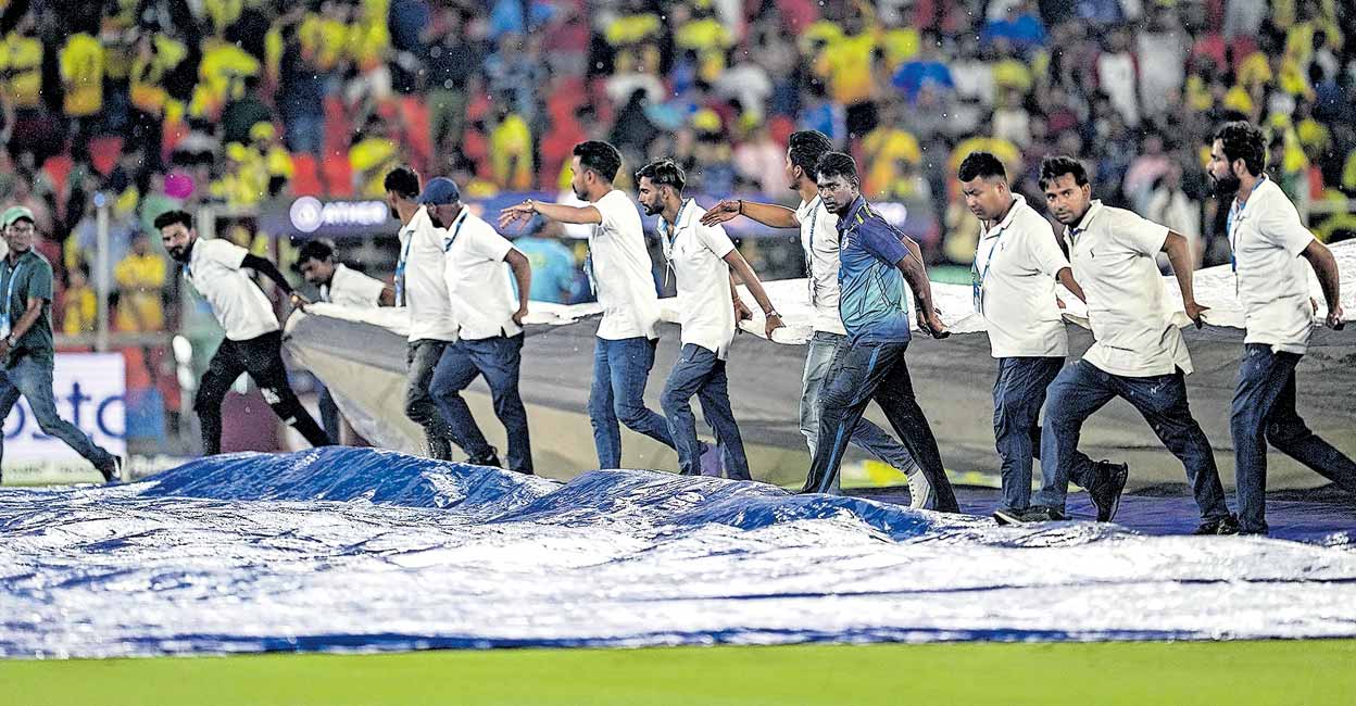 മഴ, കനത്ത മഴ; ഐപിഎൽ ഫൈനൽ ‌ഇന്നത്തേക്ക് മാറ്റി - IPL final postponed to ...
