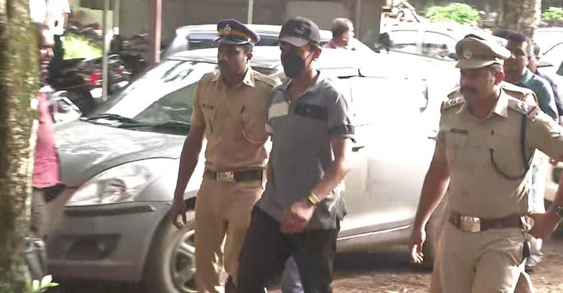 നിഖിൽ ഫോൺ തോട്ടിലുപേക്ഷിച്ചു; പണം കൈമാറിയത് അബിന്റെ അമ്മയുടെ ...