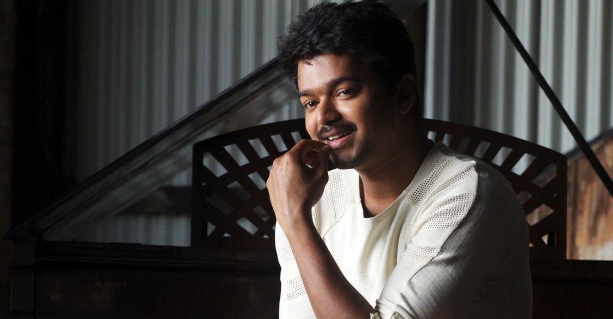 വിജയ് ഫാൻസ് അസോസിയേഷൻ യോഗം രാവിലെ; രാഷ്ട്രീയപ്രവേശനത്തിൽ ചൊവ്വാഴ്ച ...