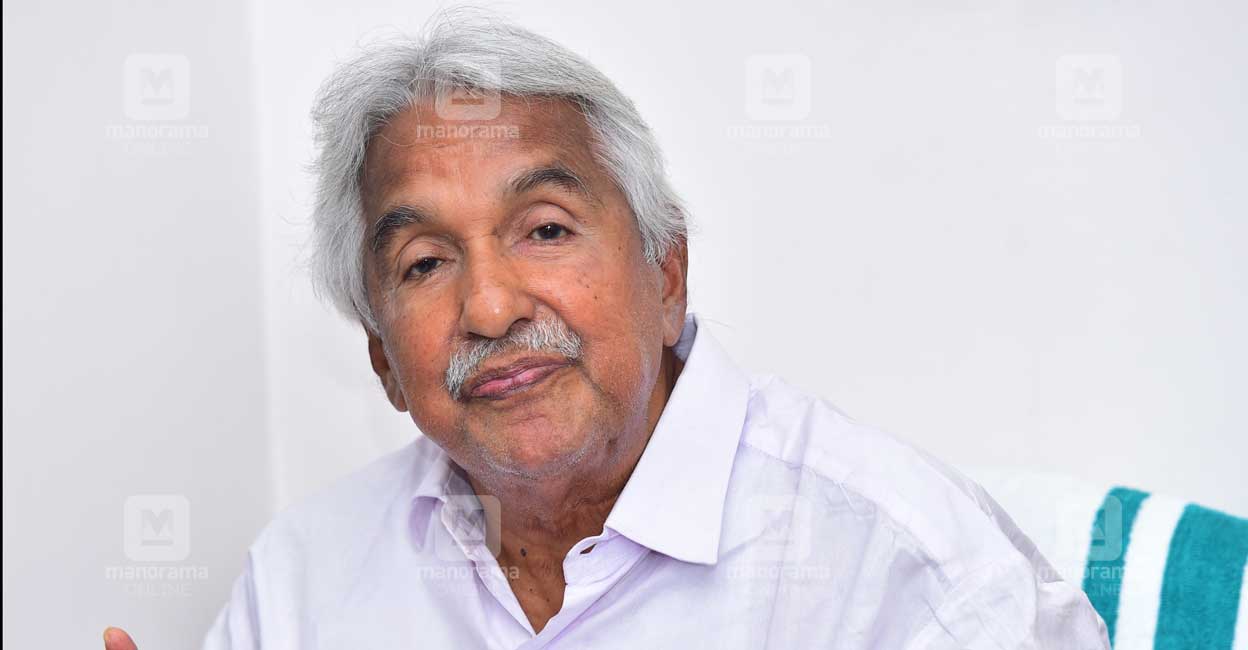 അറിവിന്റെ പുതുപ്പള്ളി മോഡൽ: ഉമ്മൻ ചാണ്ടിയുടെ ദീർഘവീക്ഷണം - Oommen Chandy Puthuppally | Manorama ...