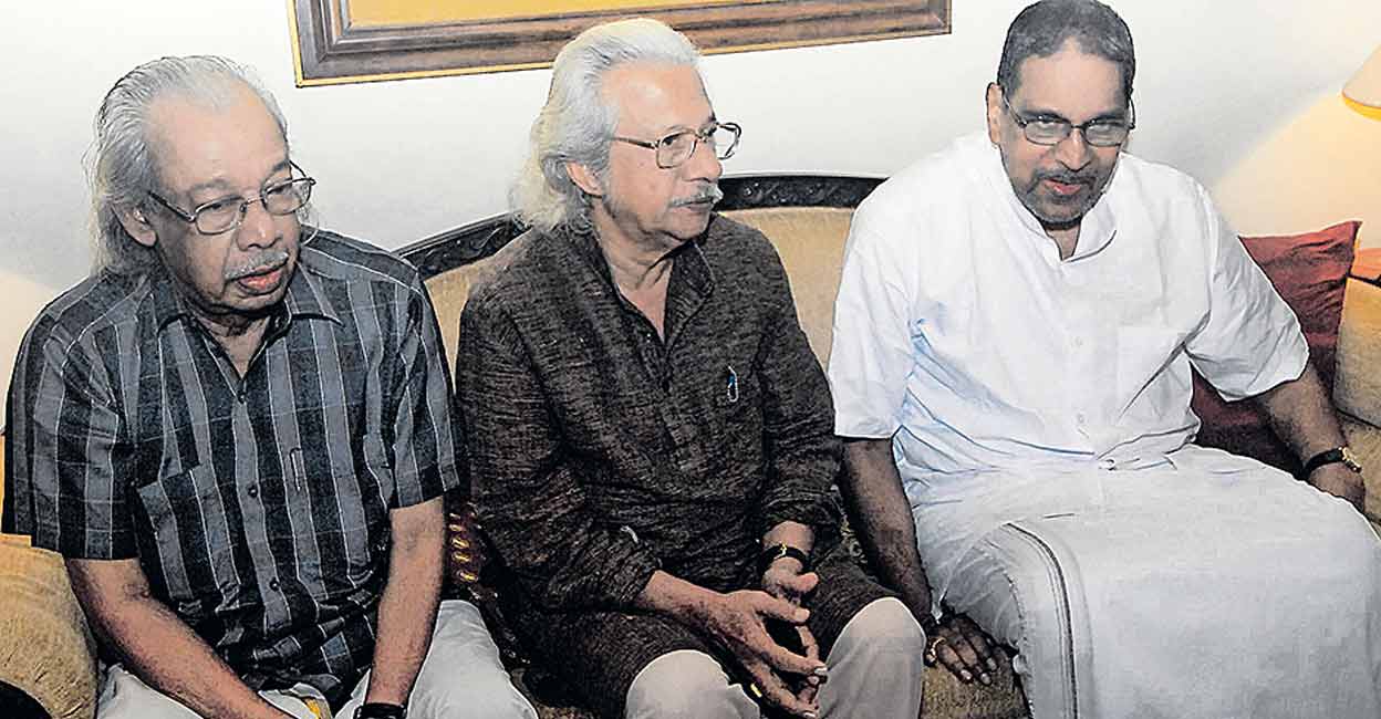 രവി: നല്ല സിനിമകളുടെ ‘വിധേയൻ’ - Raveendranathan nair the producer who ...