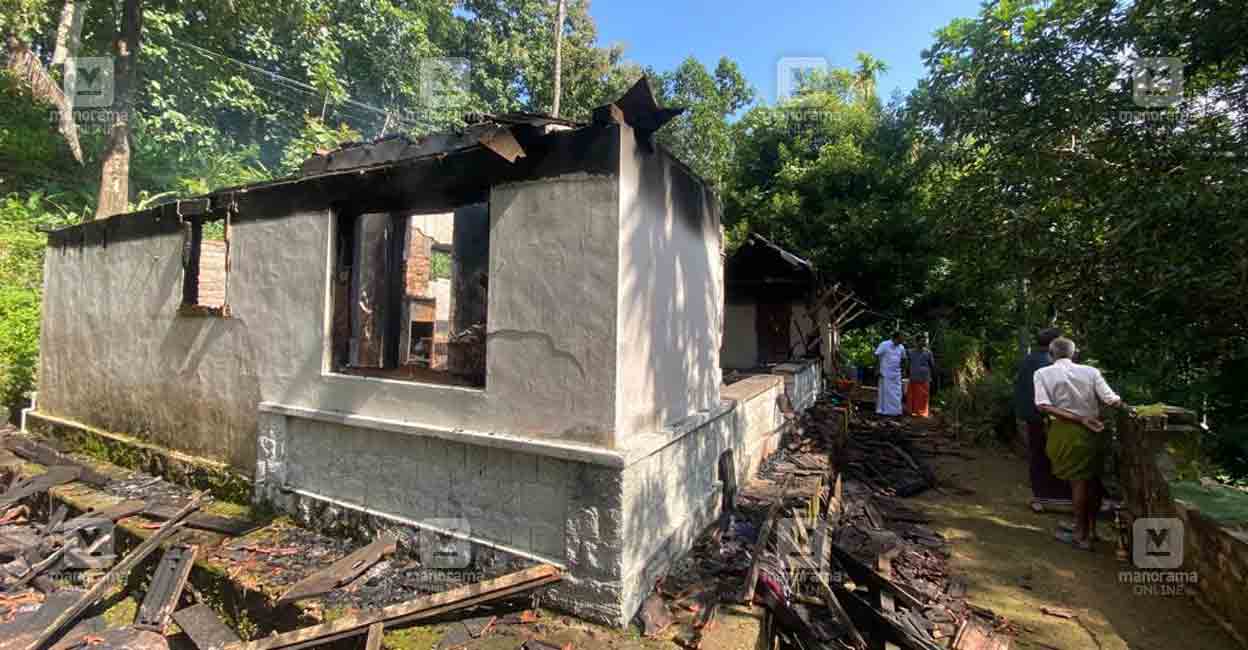 ഈരാറ്റുപേട്ടയിൽ വീടിനു തീപിടിച്ചു; നാലു പേർക്ക് പരുക്ക് - House Catches ...