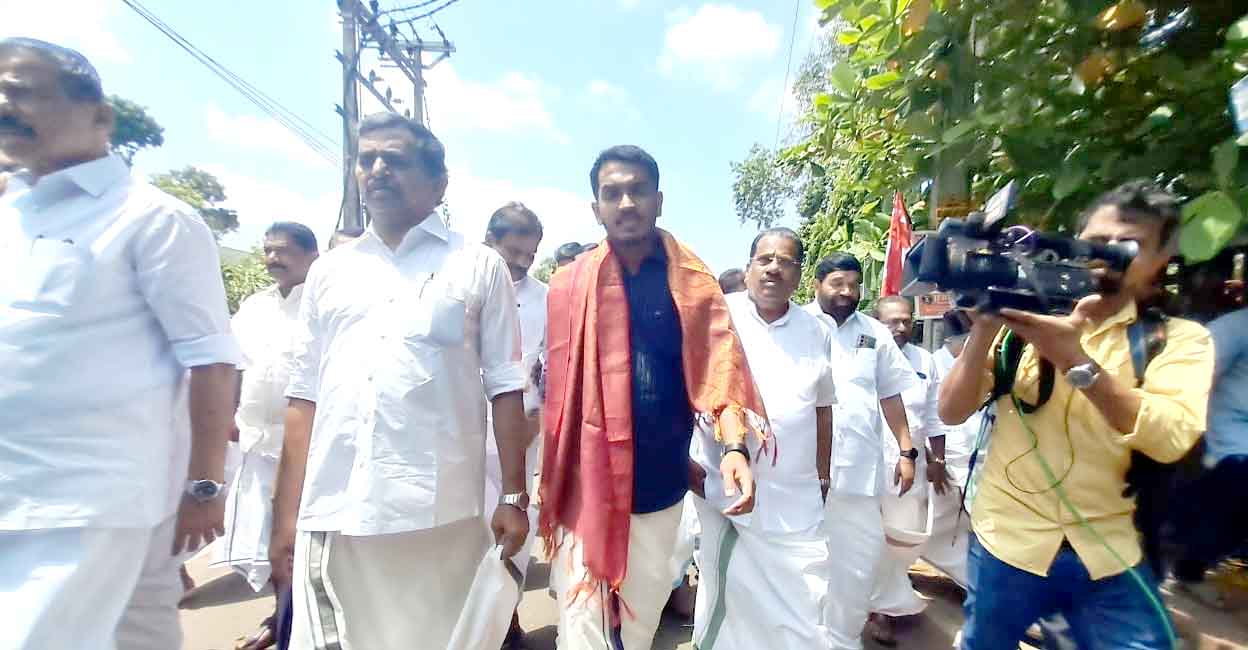 ‘ഉമ്മൻ ചാണ്ടി പുതുപ്പള്ളിയിൽ എന്തുചെയ്തെന്ന് ജനം പറയട്ടെ’: ജെയ്ക്ക് സി ...