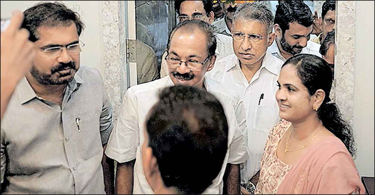 സ്റ്റൈലായി തുറന്നു; ഷീലയുടെ ബ്യൂട്ടിപാർലർ - Sheela sunny's beauty ...