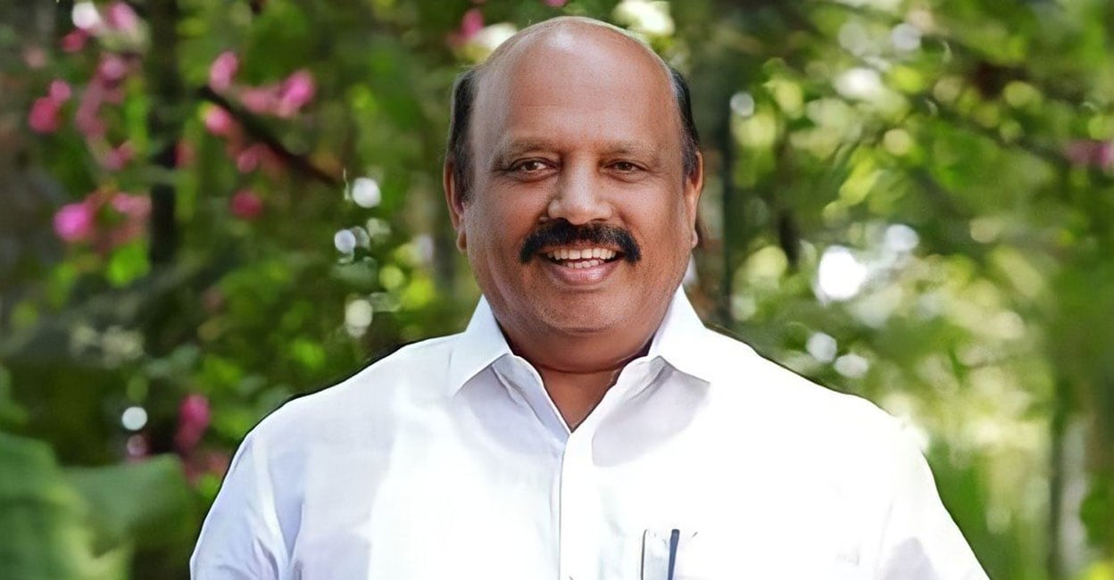 ‘അച്ചായൻ വന്നാൽ ഞങ്ങളിറങ്ങാം എന്നു പറയുന്നവരുണ്ട്, ഒരു കൈ നോക്കാം ...