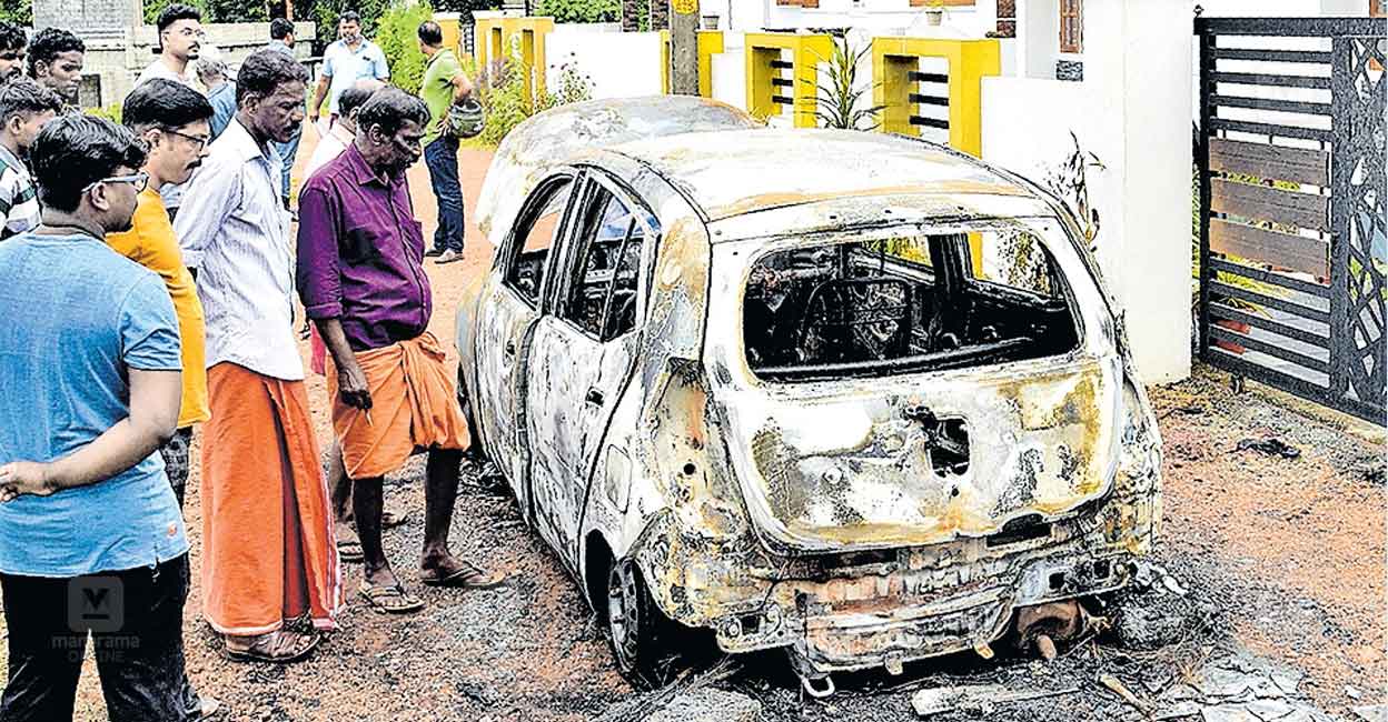 വീടിനു സമീപം കാറിന് തീപിടിച്ചു; ഉടമയ്ക്ക് ഗുരുതര പൊള്ളൽ - Car caught ...