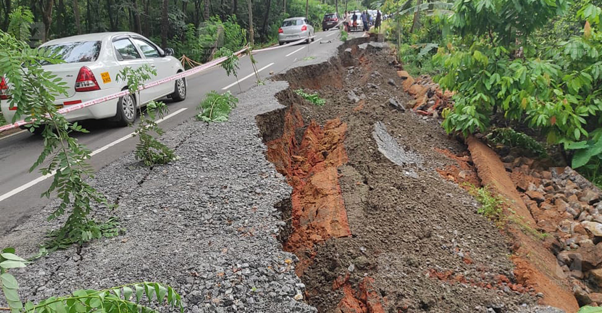 മന്ത്രി ഉദ്ഘാടനം ചെയ്തത് 3 മാസം മുൻപ്, കണ്ണോത്ത്-കുപ്പായക്കോട് ...