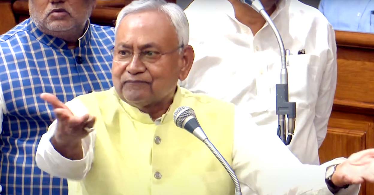ബിഹാർ: നിതീഷ് വീണ്ടും ബിജെപി പക്ഷത്തേക്ക്? - Political crisis in Bihar ...