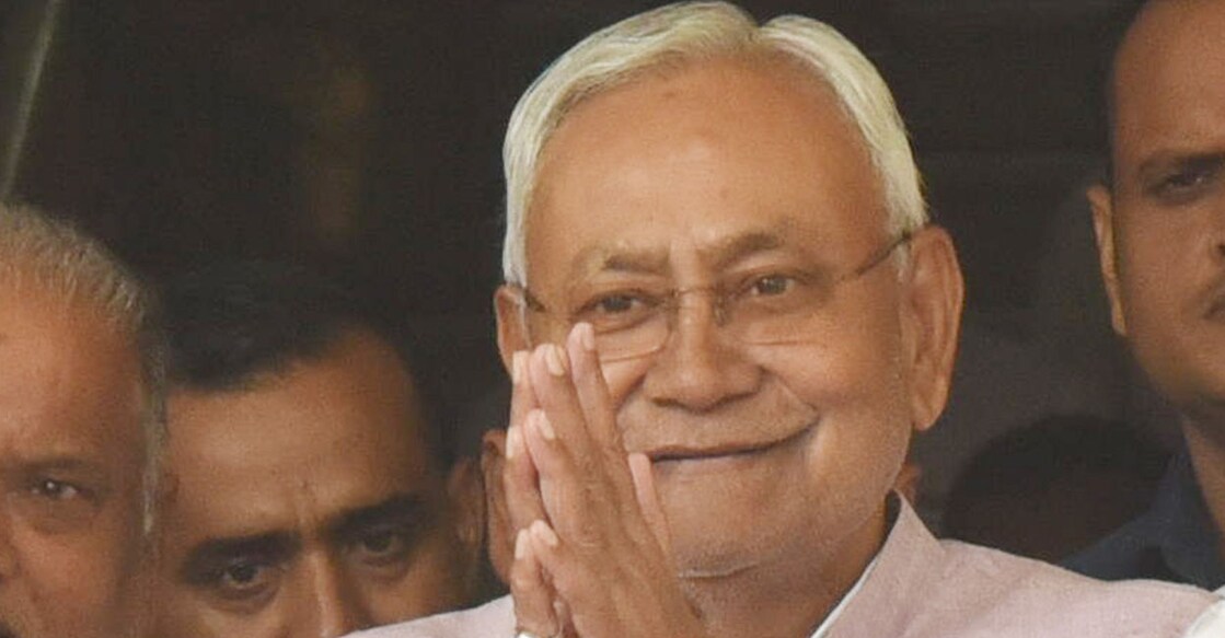 രാജിവച്ച് വീണ്ടും കയറാൻ നിതീഷ്; പന്ത് ഗവർണറുടെ കളത്തിൽ - Nitish Kumar ...