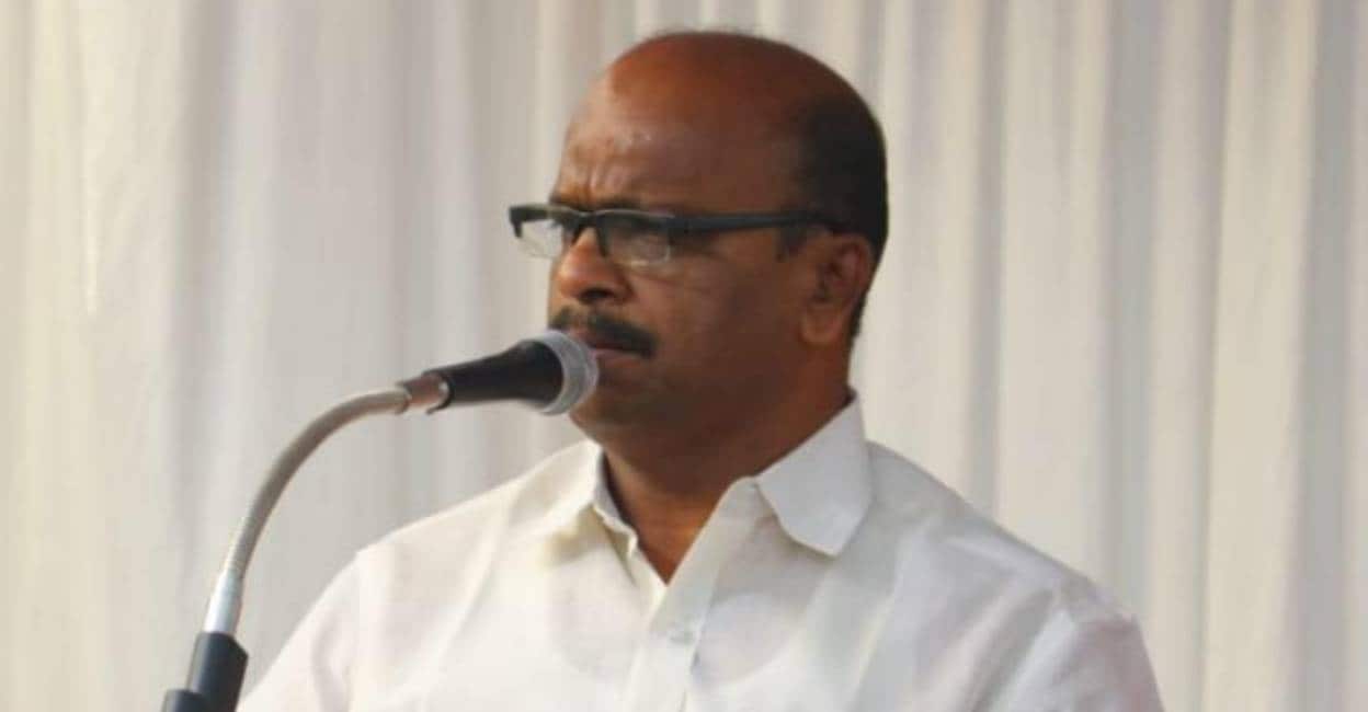 സിപിഎം ഏരിയ സമ്മേളനത്തിനിടെ സെക്രട്ടറി ഇറങ്ങിപ്പോയി; പാർട്ടി വിടുമെന്ന് ...