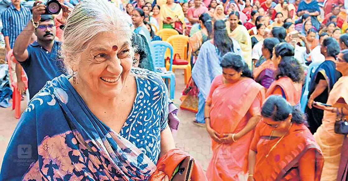 പഞ്ചോടെ സുഭാഷിണി; പരിഭാഷകൻ വിട്ടുകളഞ്ഞ ഭാഗം സ്വയം പരിഭാഷപ്പെടുത്തി ...