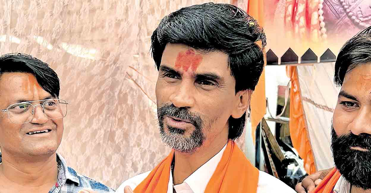 ജരാങ്കെയുടെ സംവരണക്കെണി; മറാഠാ ഭീഷണി ബിജെപിക്കും സഖ്യകക്ഷികൾക്കും ...