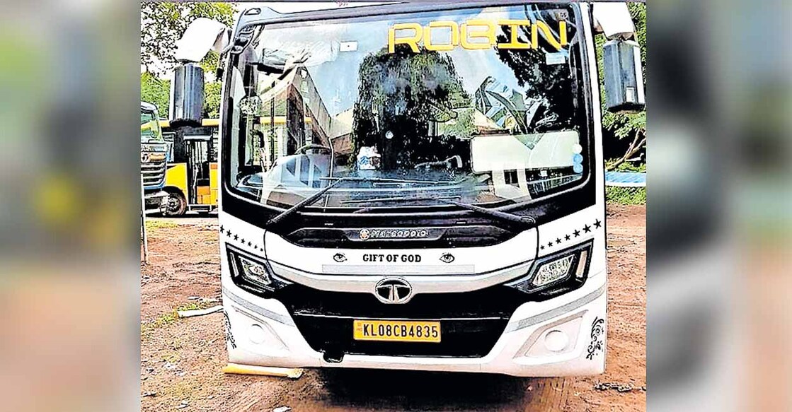 പുനലൂർ– കോയമ്പത്തൂർ റൂട്ടിൽ എസി ബസുമായി റോബിൻ - Robin with AC bus on ...