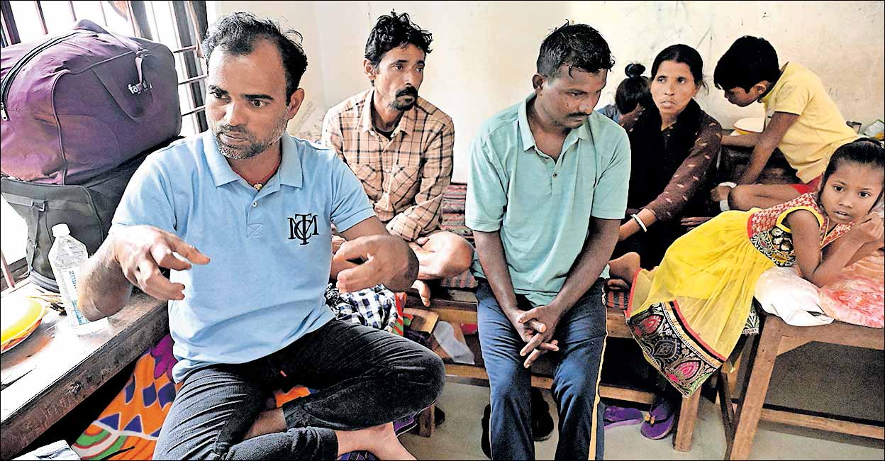 വാടകവീടുകൾക്ക് വൻ തുക അഡ്വാൻസ്; കടുത്ത പ്രതിസന്ധിയിൽ ഉരുൾപൊട്ടൽ ദുരന്ത ...