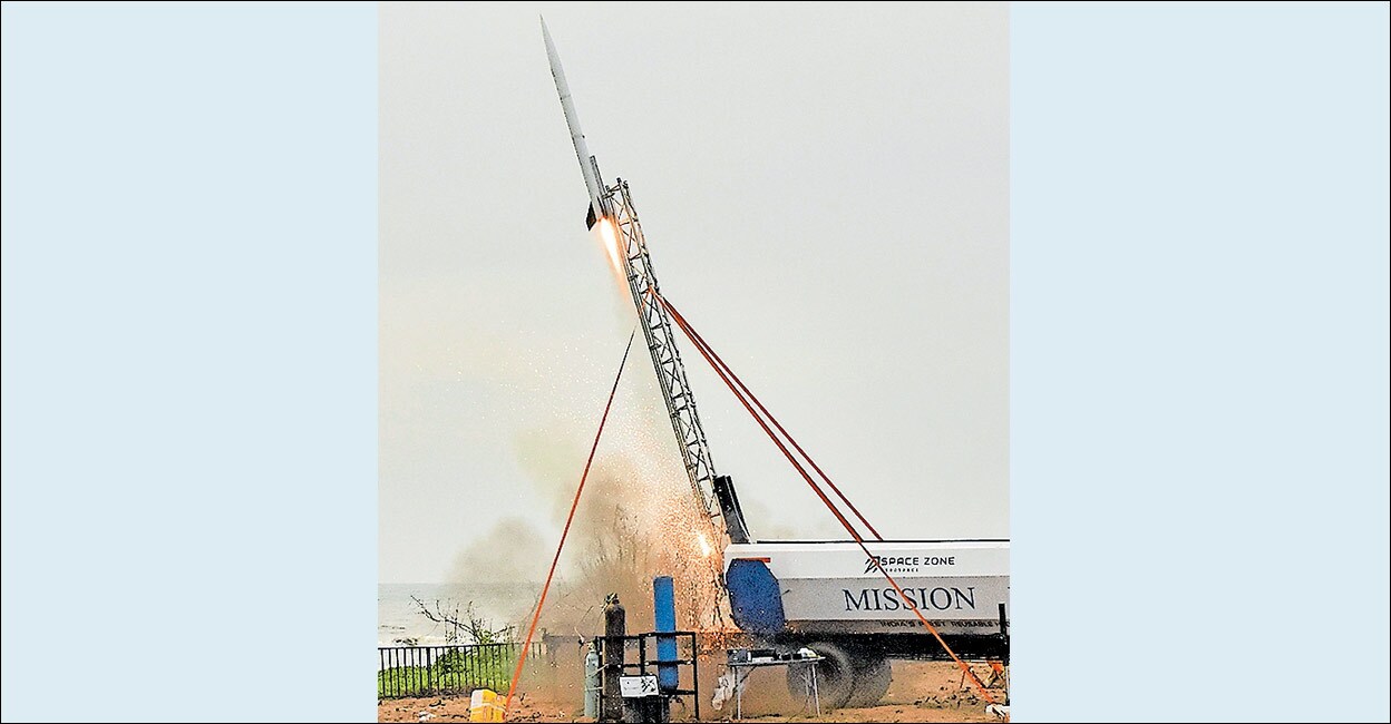 ഉപഗ്രഹങ്ങൾ വിക്ഷേപിച്ച് ഉടനടി മടങ്ങിയെത്തി റൂമി - Country's first ...