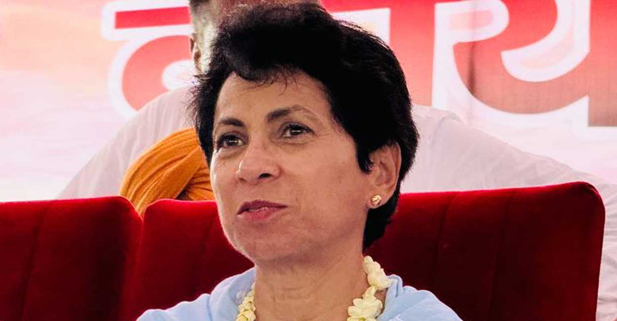 അഭ്യൂഹങ്ങൾക്ക് വിരാമം; സെൽജ വീണ്ടും കോൺഗ്രസ് വേദിയിൽ - End to rumours ...