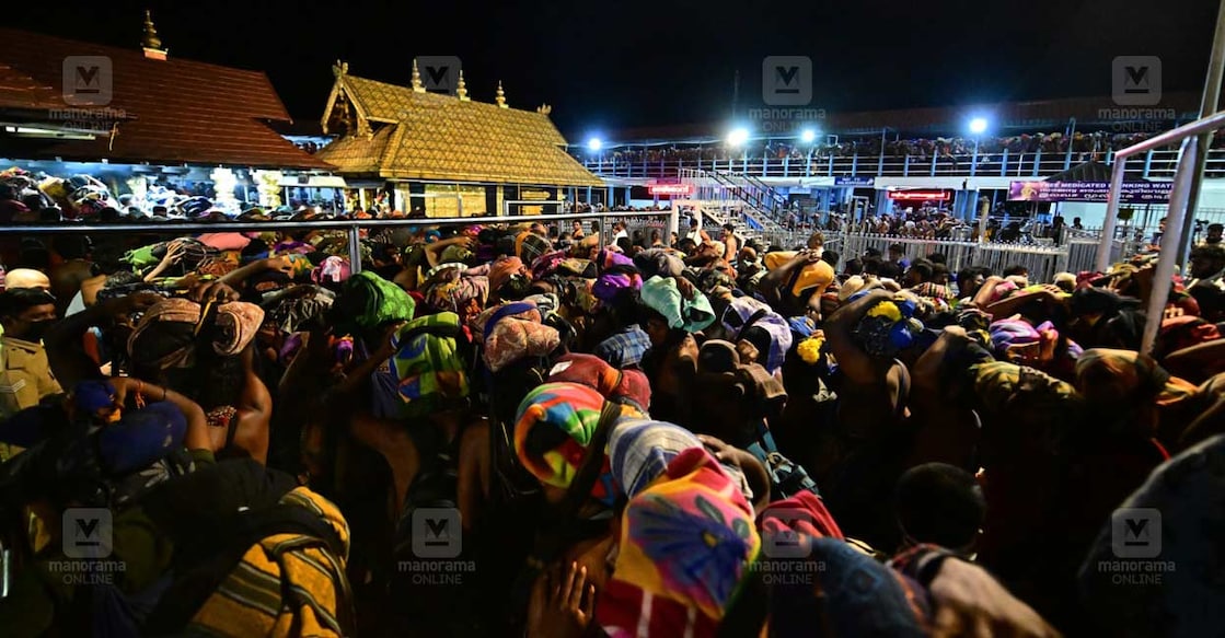 സ്വർണക്കൊള്ള, തട്ടിപ്പ്, ക്രമക്കേട്: ഇനി ശബരിമല അഡ്മിനിസ്ട്രേറ്റീവ് ...