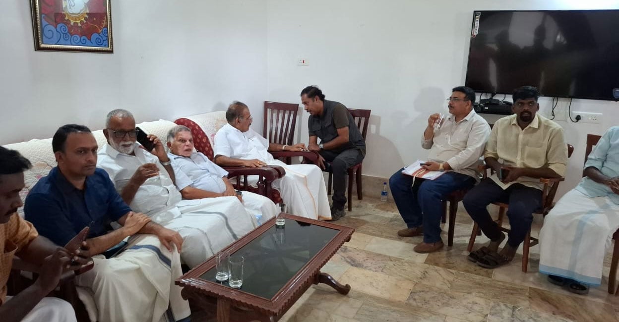 ‘രാധയെ കൊന്നത് നരഭോജിക്കടുവ, വെടിവയ്ക്കാൻ ഉത്തരവ്; കേരളത്തിൽ ആദ്യത്തേത്’ | മനോരമ ഓൺലൈൻ ന്യൂസ് ...