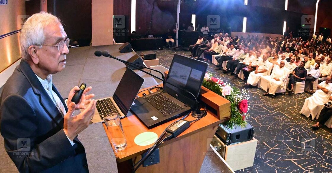 രൂപ കരുത്തു നേടുന്നതു മധ്യവർഗത്തിനു ഗുണം - Budget Speech | Dr. Rajeev ...