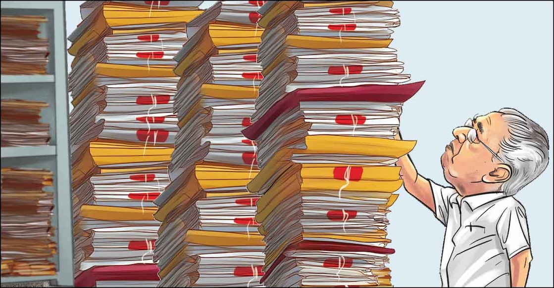 സെക്രട്ടേറിയറ്റില്‍ കെട്ടിക്കിടക്കുന്ന ഫയലുകൾ 3.18 ലക്ഷം; ഏറ്റവും കൂടുത ...