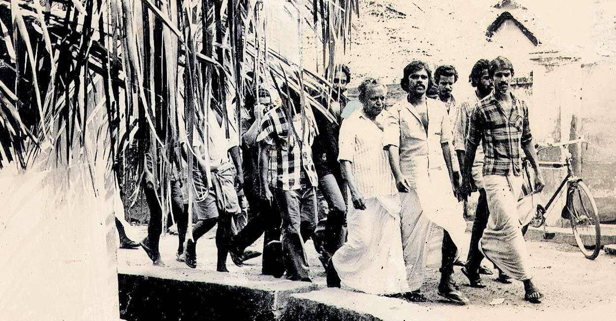 അമ്മ അറിയാൻ; ജോൺ ഏബ്രഹാമിന്റെ ‘അമ്മ അറിയാൻ’ സിനിമയുടെ പിറവിവഴികളിലൂടെ ...