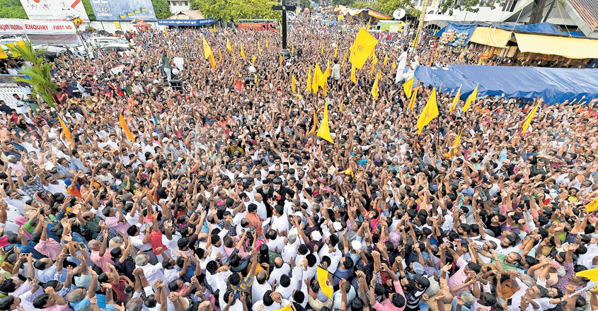 രണ്ടാം കൂനൻകുരിശ് സത്യം: വിശ്വാസപ്രതിജ്ഞ ചൊല്ലി പതിനായിരങ്ങൾ | Jacobite ...