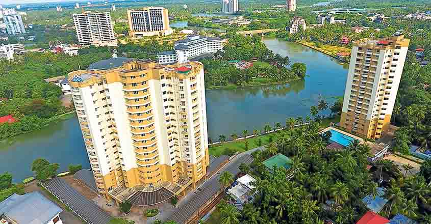 മരട്: വീണ്ടും വിള്ളൽ | Maradu Flat | Manorama News