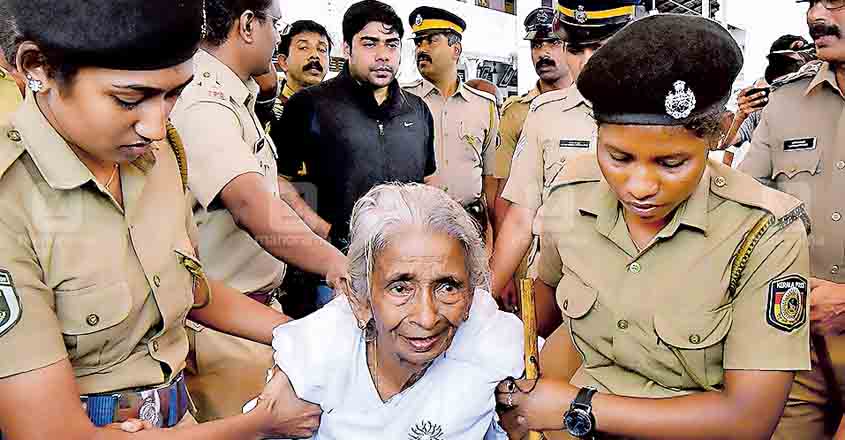 പള്ളിയിലുള്ളവരെ ഒഴിപ്പിക്കാൻ കർശന നിർദേശം | piravom church evacuation ...