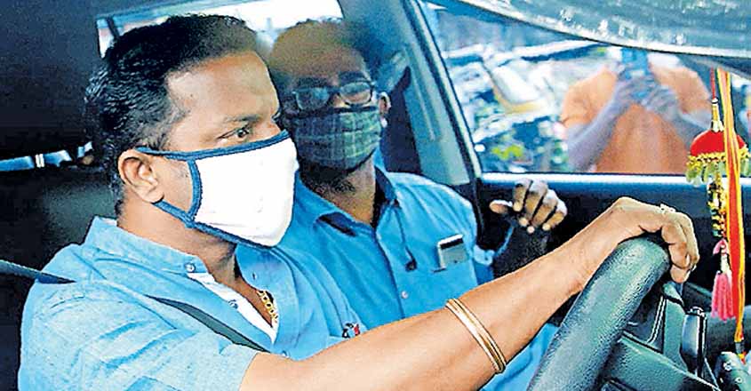 ധർമജൻ ബോൾഗാട്ടിയിൽ നിന്ന് മൊഴിയെടുത്തു | Dharmajan Bolgatty | Manorama ...